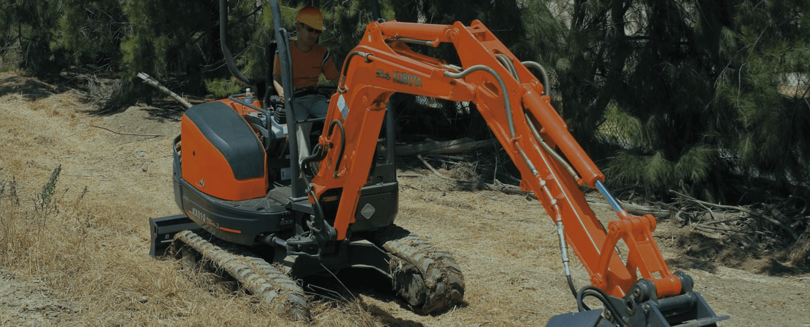 How Digger and Driver Hire Speeds Up Small Projects